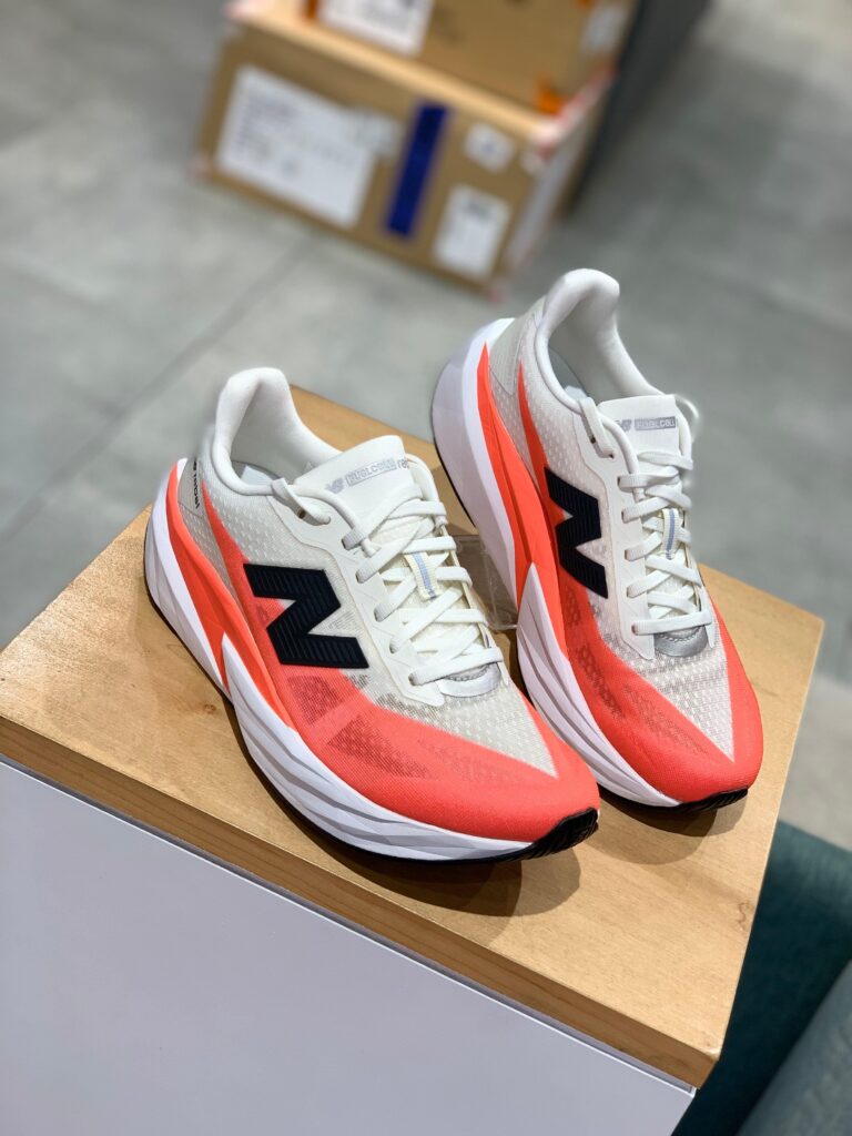 Toko New Balance Terdekat & Pilihan Sepatu Original di Bengkulu
